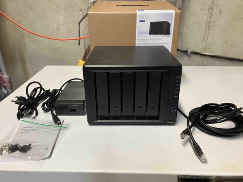 ds1520 synology , 5 bay NAS storage with transcoding cpu, 20GB RAM ...