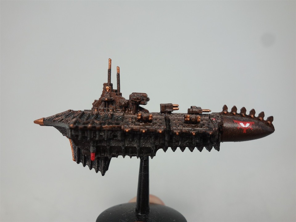 Warhammer 40K Battlefleet Gothic - Chaos Cruiser (painted oop) | eBay