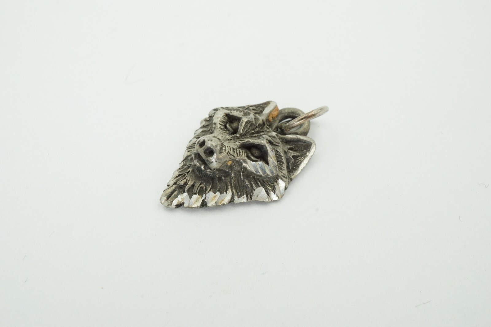 Vintage EJC Pewter Diamond Cut Small Wolf Charm Penda… - Gem