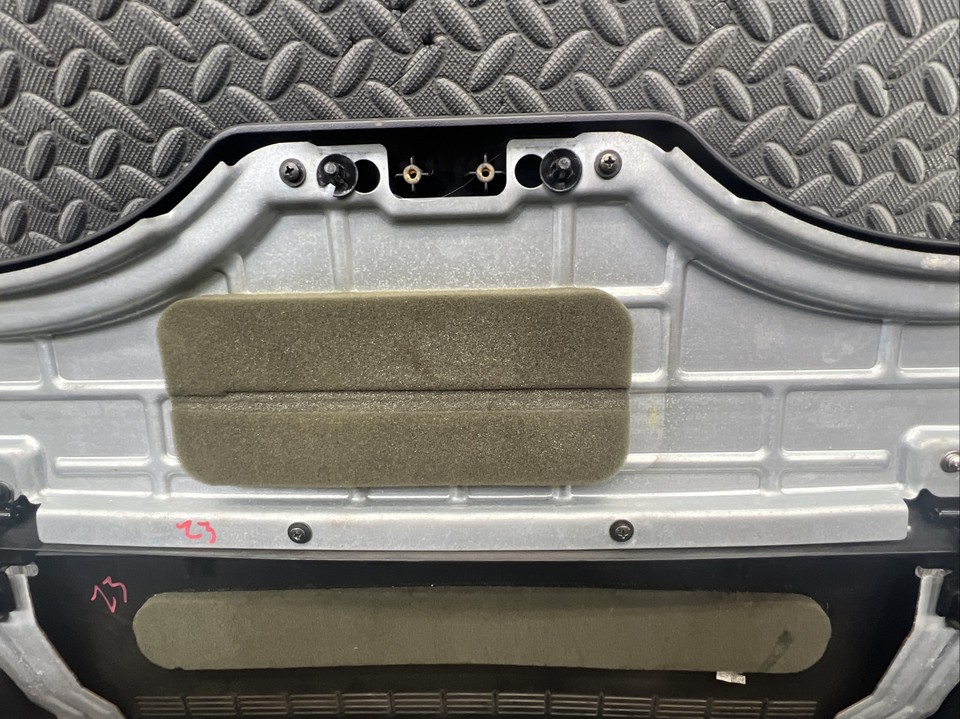 OEM 1996-2002 BMW Z3 1.9L E36 Trim Rear Oddments Console Subwoofer Box ...