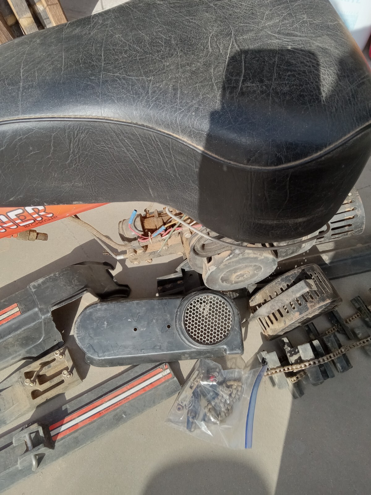 Chrysler sno runner Vintage 1979 Snow mobile Ski Bike Winter Sport ...