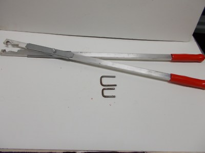 Sleepy Creek Body Grip Trap Setter (Trapping Supplies Conibear Safety ...