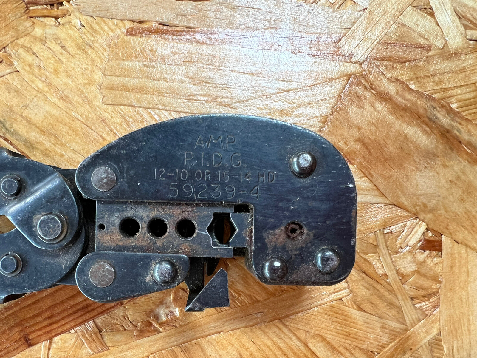 AMP P.I.D.G 59239-4 STRATOTHERM CRIMP TOOL 12-10 16-14 BLACK YELLOW ...