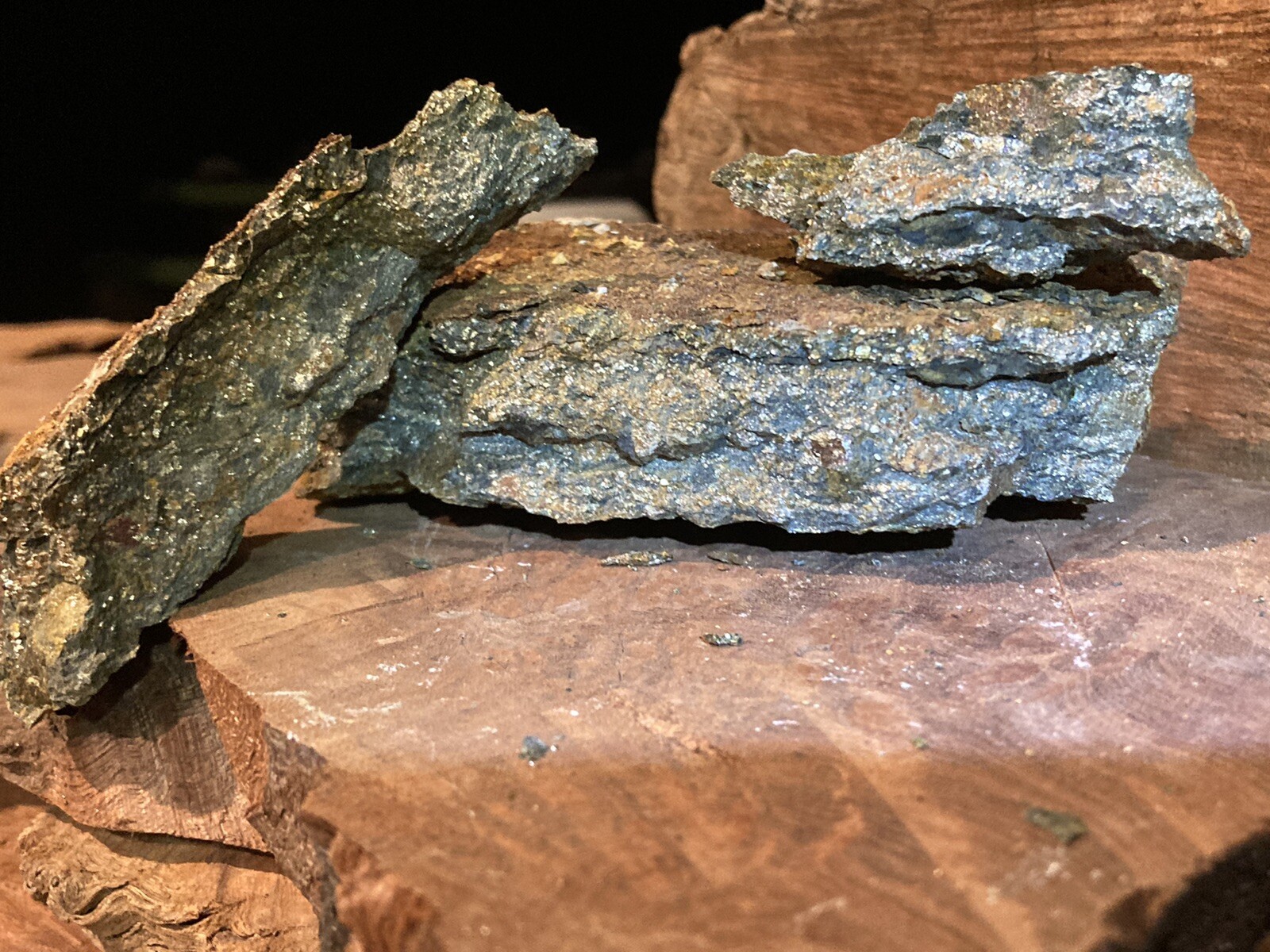 70lbs (31.75kilogram) of super rich and juicy green shale gold ore | eBay