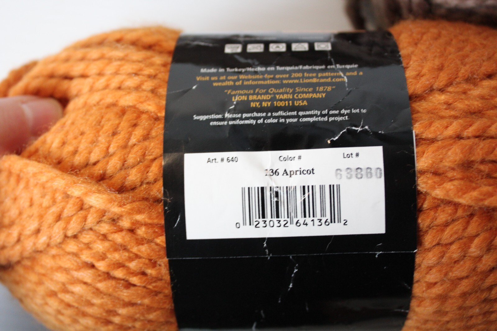 Lot Super Bulky #6 Yarn 5 Skeins 2 Balls Lion Brand Wool-Ease Taupe ...