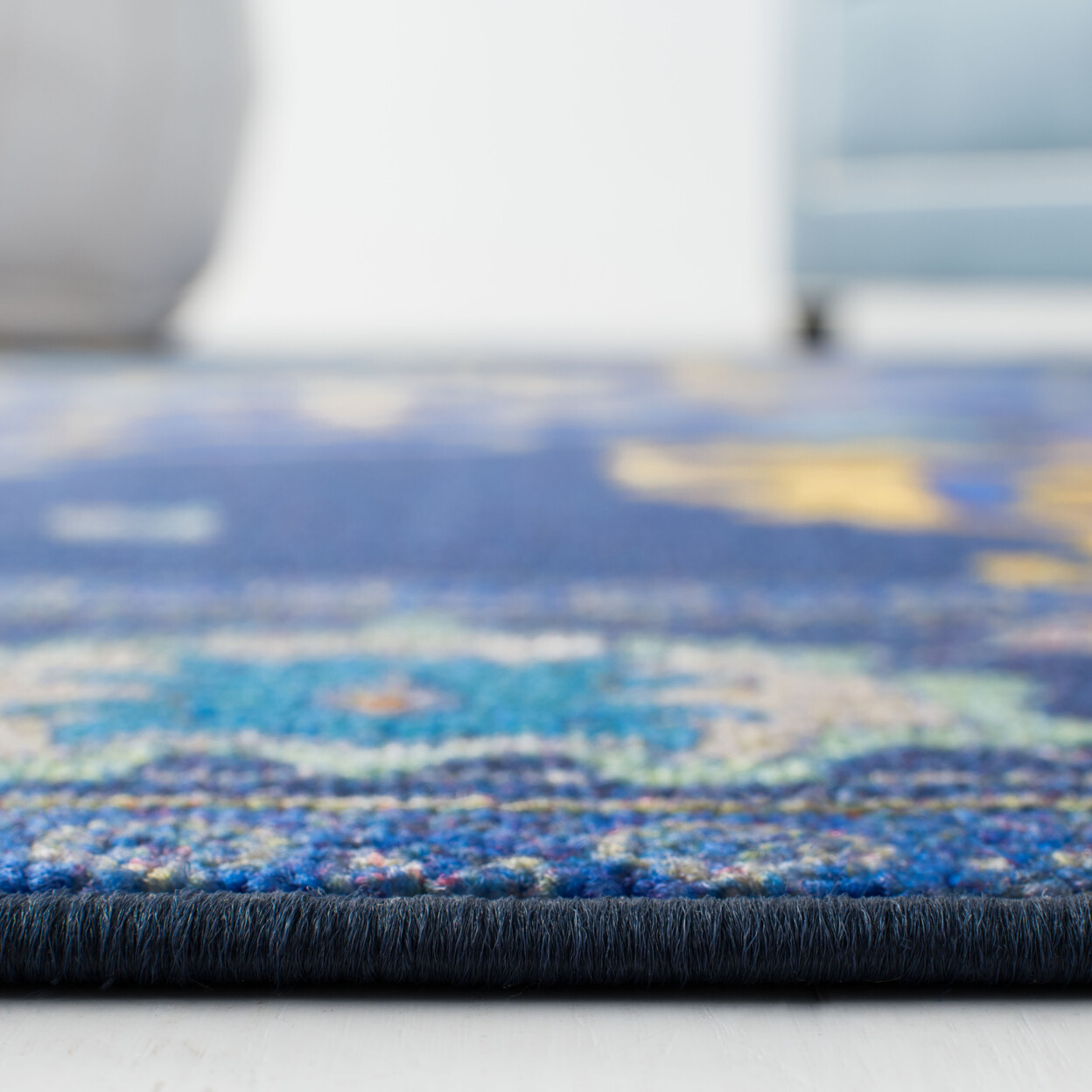 SAFAVIEH Disney Rugs DSN528N Purple / Gold Rug | eBay