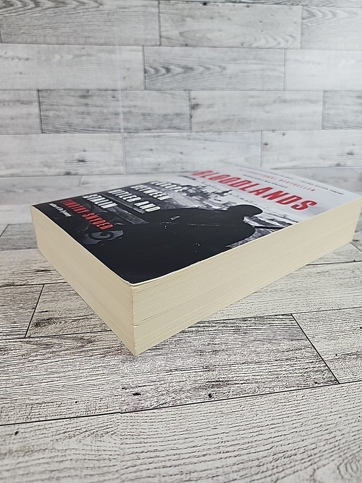 Bloodlands : Europe Between Hitler and Stalin by Timothy Snyder ...