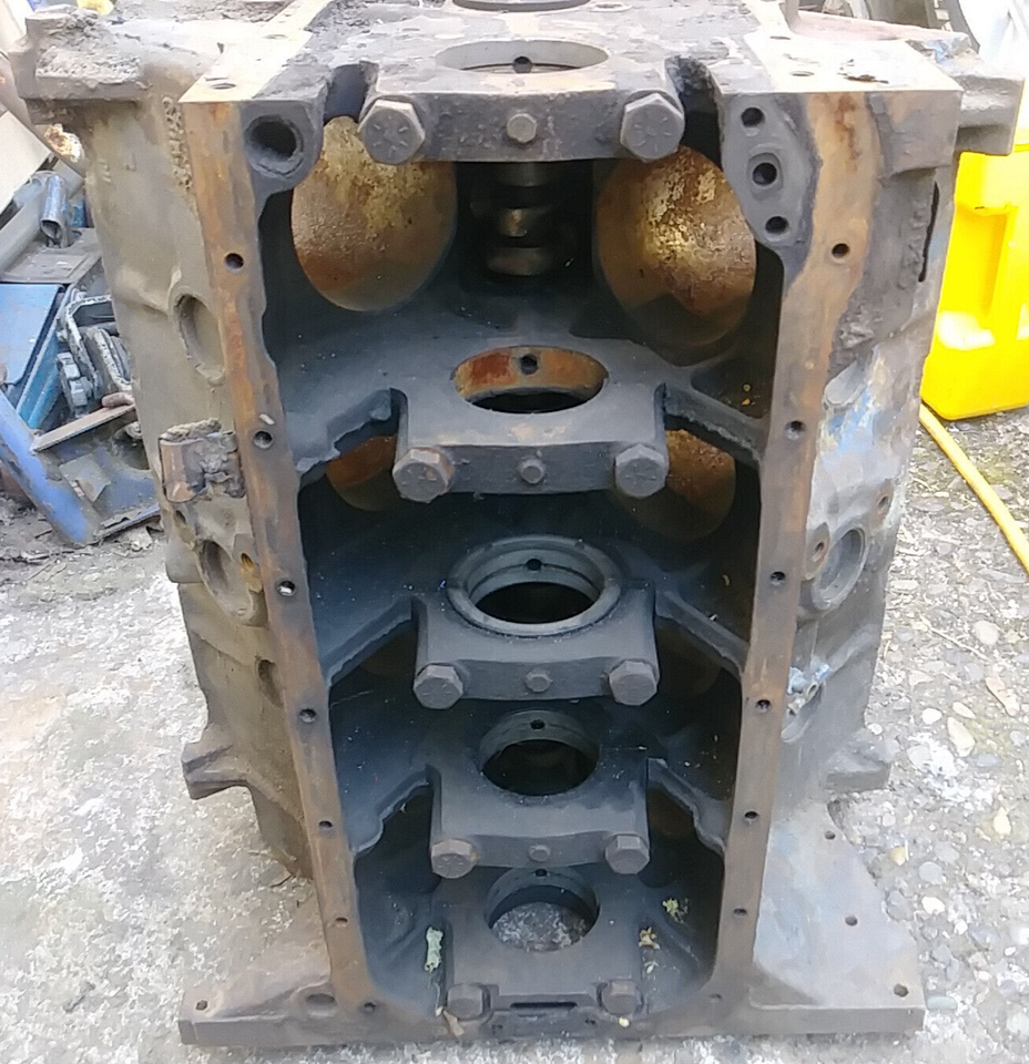 Ford FE C2AE-E Engine Block Date Code 2G18 w/Cam w/main Caps 4.00 352 ...