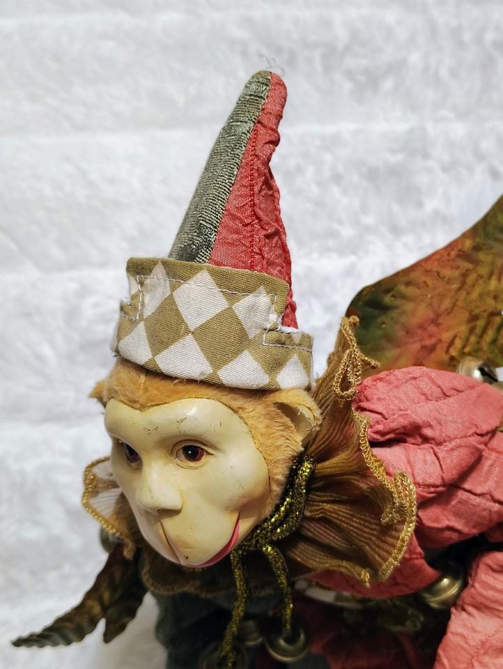 Mark Roberts 21" Flying Monkey Metal Wings Bendable Fabric Resin Jester ...