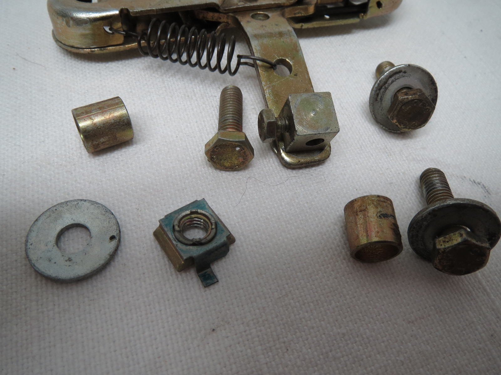 Alfa Romeo Milano 75 TRUNK LATCH + HARDWARE boot catch SAFE lock | eBay