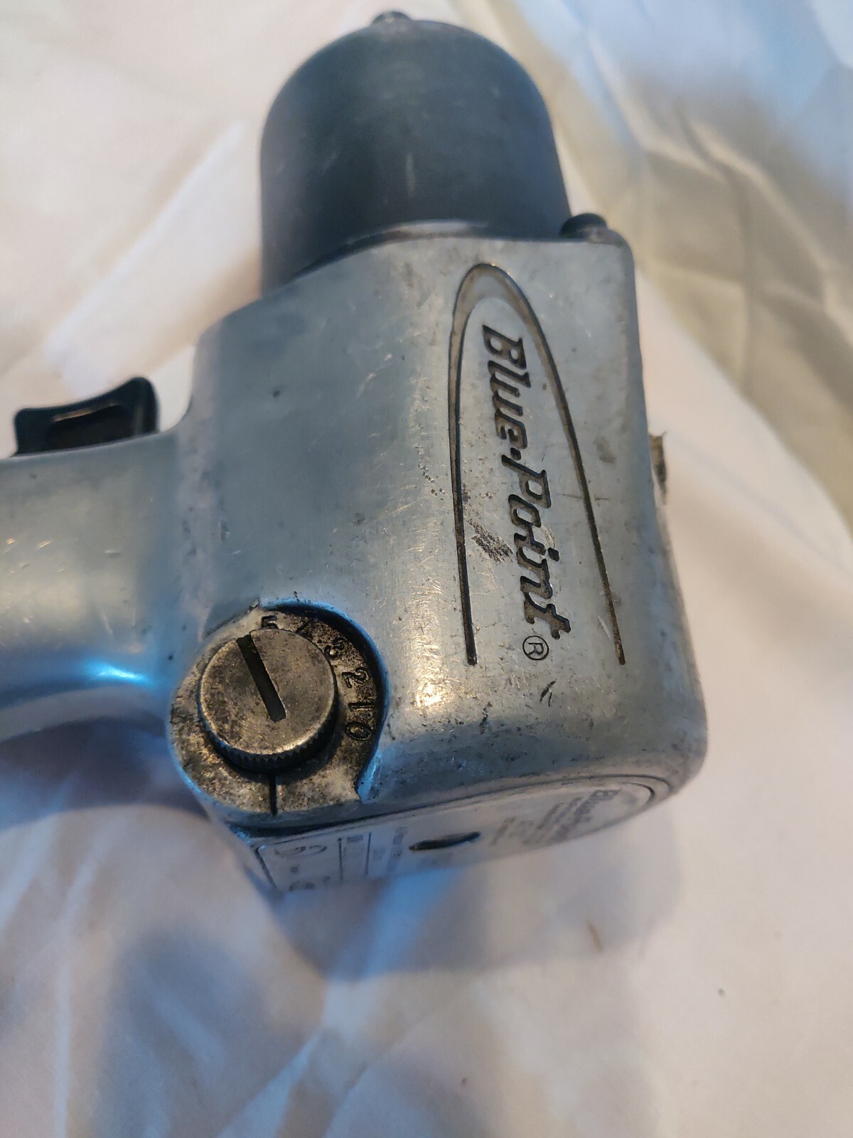 Blue Point AT123 1/2" 90psi 8000rpm Pneumatic Impact Wrench/Gun. Nice ...