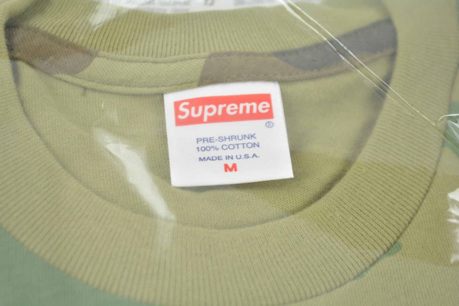Supreme MIDDLE FINGER TO THE WORLD Tee MEDIUM Woodland Camo SS19 IN ...