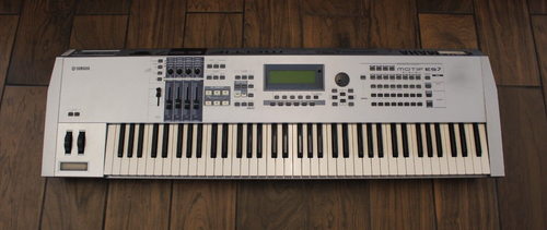 (RI5) Yamaha Motif ES7 76-Key Keyboard Synthesizer - LOCAL PICK UP ONLY ...