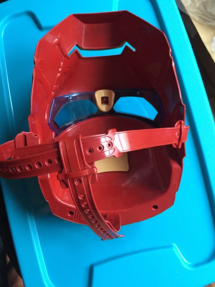 IronMan Talking Face Mission Mask Hasbro 2012 Marvel Avengers Adj Strap ...