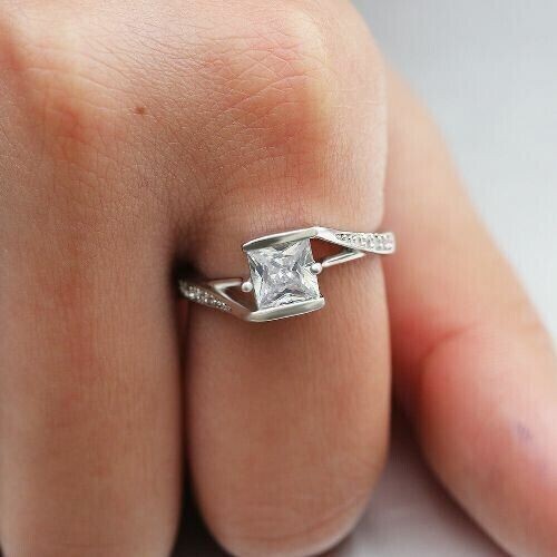 Women's 1 Ct Princess Cut Moissanite Engagement Wedding Ring 925 ...