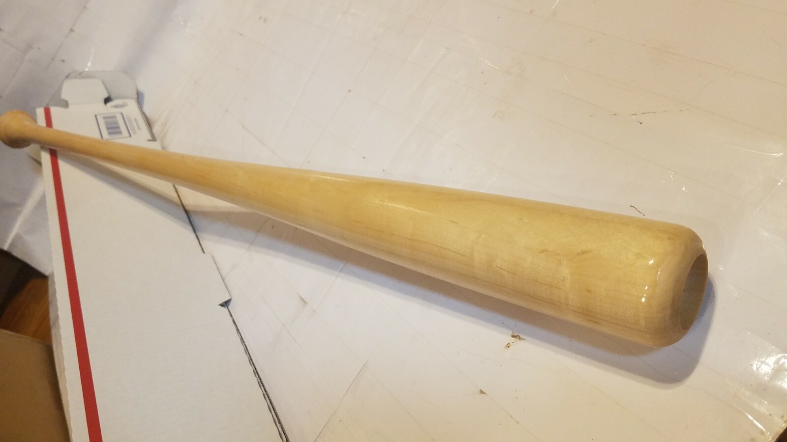 Finished, Cupped 34"/33oz Balanced Model 271 Game Maple Baseball Bat ...