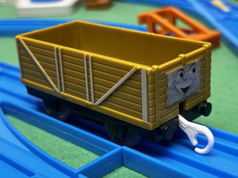 Custom Scruffy Tomy Truck Lot Thomas Friends Trackmaster Trains | eBay