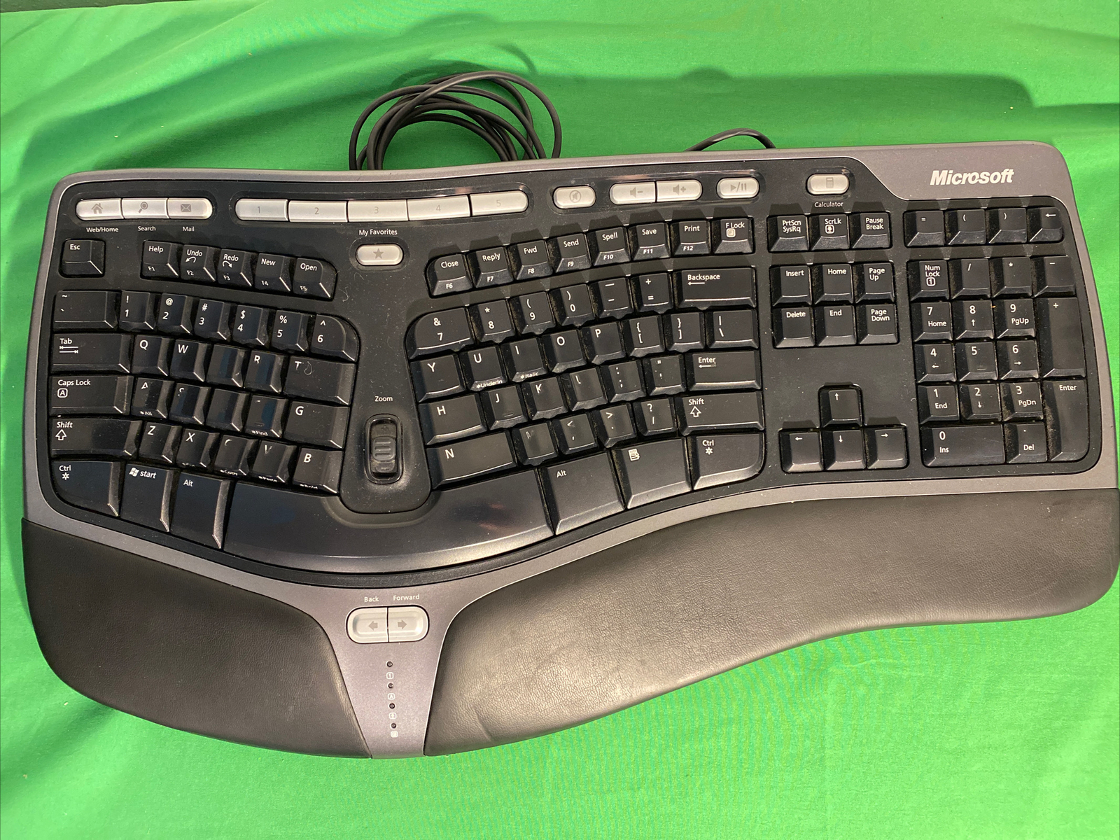 Microsoft Natural Ergonomic Curved Wired Keyboard - 4000 v1.0 Model ...