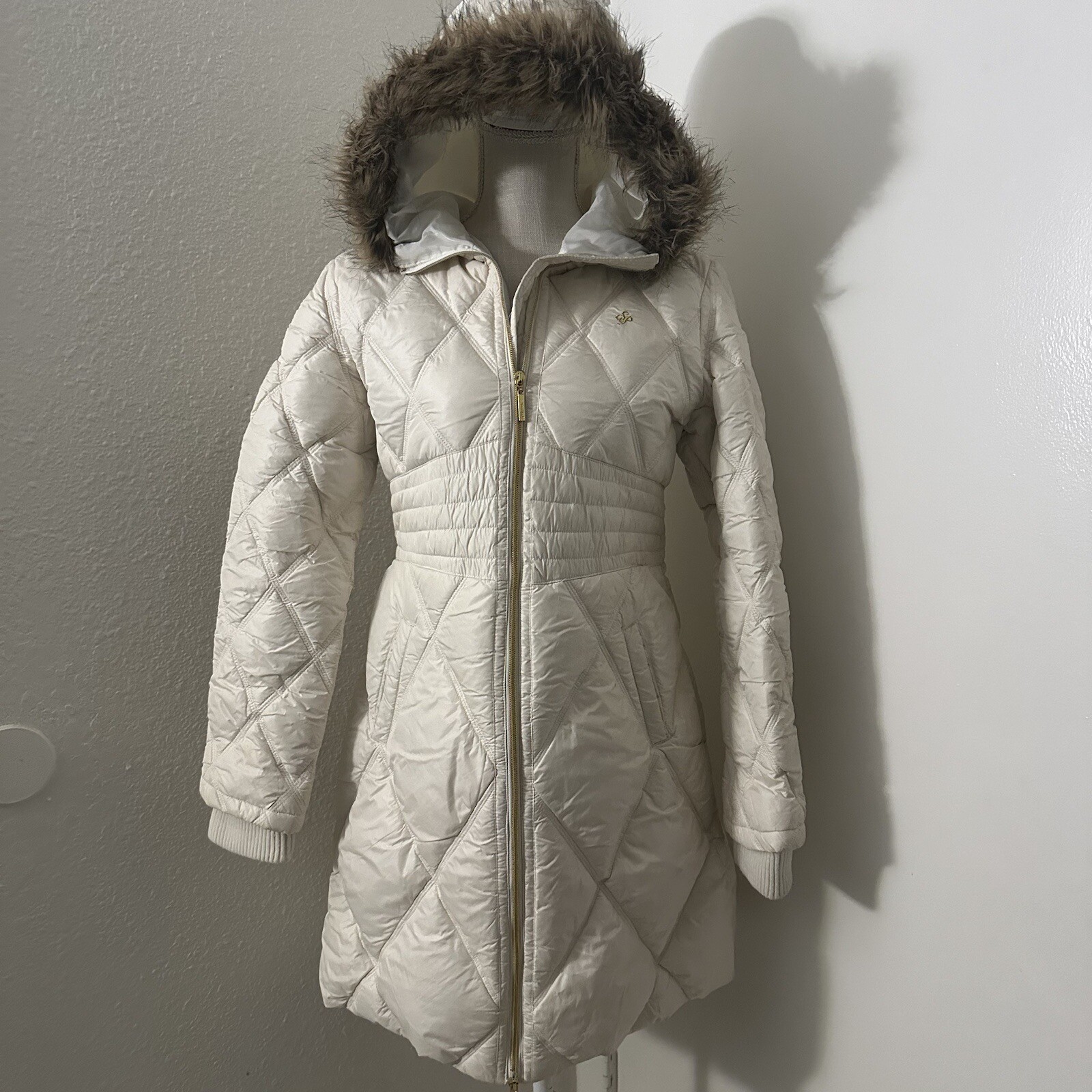 2000s Vintage Faux Fur Hood Winter Puffer Jacket By S… - Gem