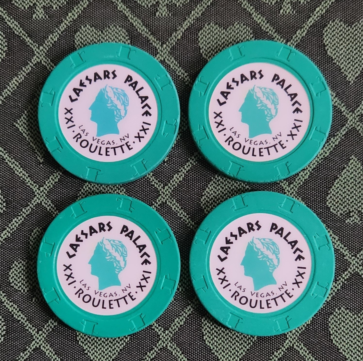 Caesars Palace Las Vegas Indian Blue Roulette Chips by Paulson (100)