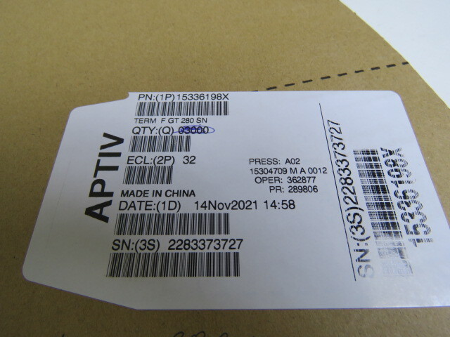 Delphi Connection Systems 15336198 Qty of 100 per Lot GT280 1.25-2.5mm2 ...