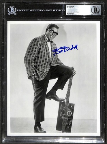 Bo Diddley Music Legend Signed 8x10 Photograph BECKETT (Grad Collection ...