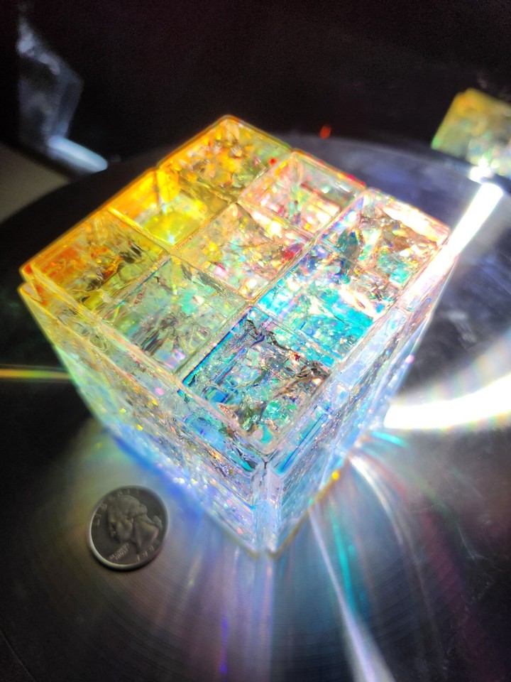 Dichroic Crystal Art Glass Rubik's Cube Chameleon Crystal Paperweight ...