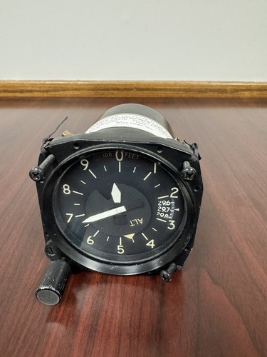 Cessna 182 Altimeter C661071-0101 | eBay