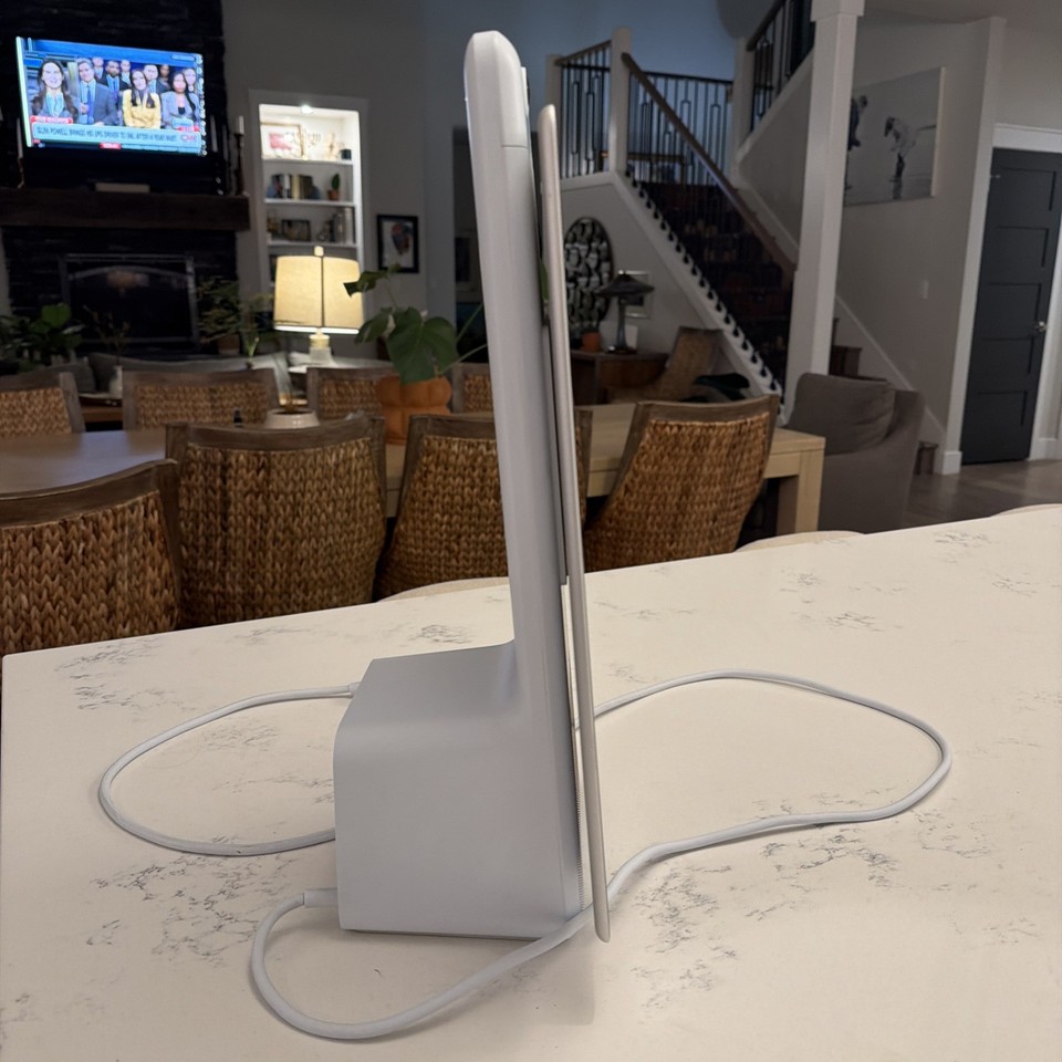 Facebook Portal Plus Smart Video Calling 15.6” Touch Screen w Alexa ...