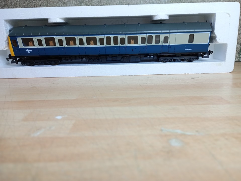 LIMA BR DMU POWER CAR NONE RUNNER SELLING FOR SPARES / REPAIR LIVERY ...