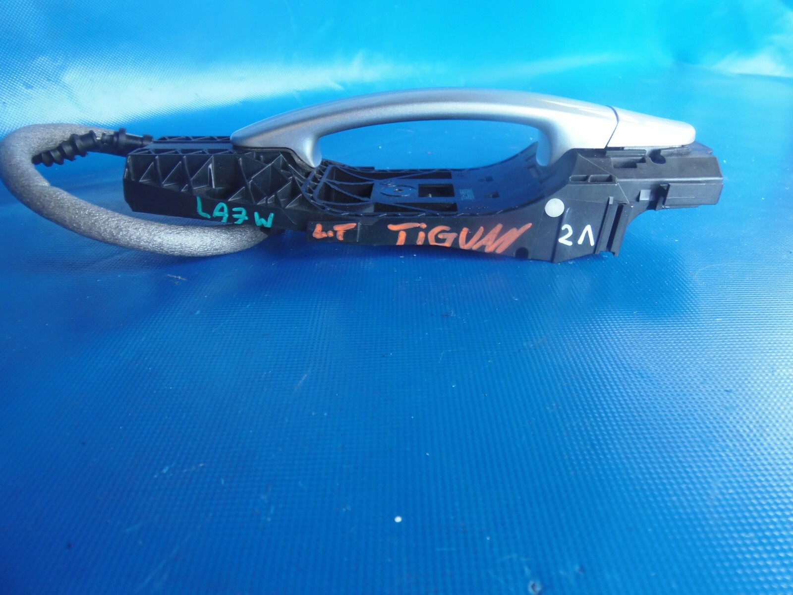 5N0837017D Türgriff außen Hinten Links VW TIGUAN LT LA7W | eBay.de