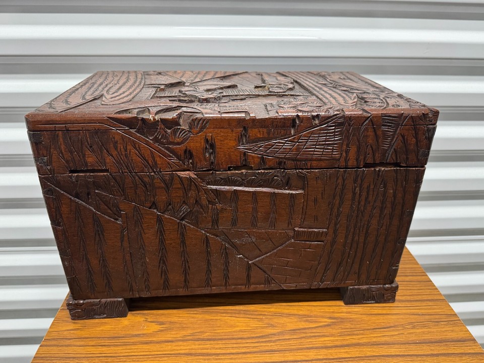 Vintage Hand-Carved Chinese Camphor Wood Chest Antique Tea Art ...