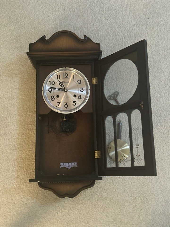 Vintage Wood Centurion 35 Day Wall Clock W/Gold Key & Gold Pendulum | eBay