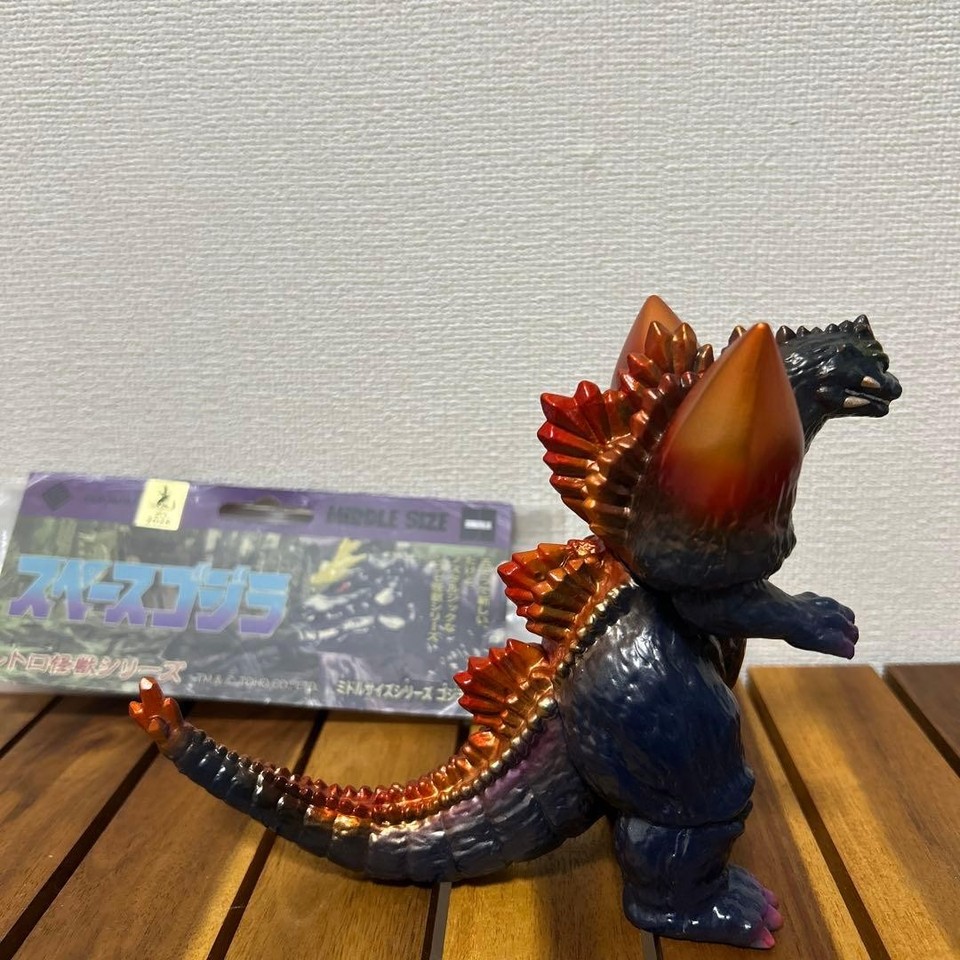 CCP Space Godzilla Battle Damage Soft Vinyl 15cm Figure Japan | eBay ...