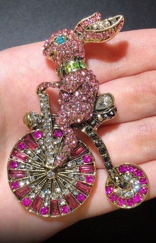 Riding Bike Rabbit Brooch Fashion Rhinestone Party Animal Pin Women ...
