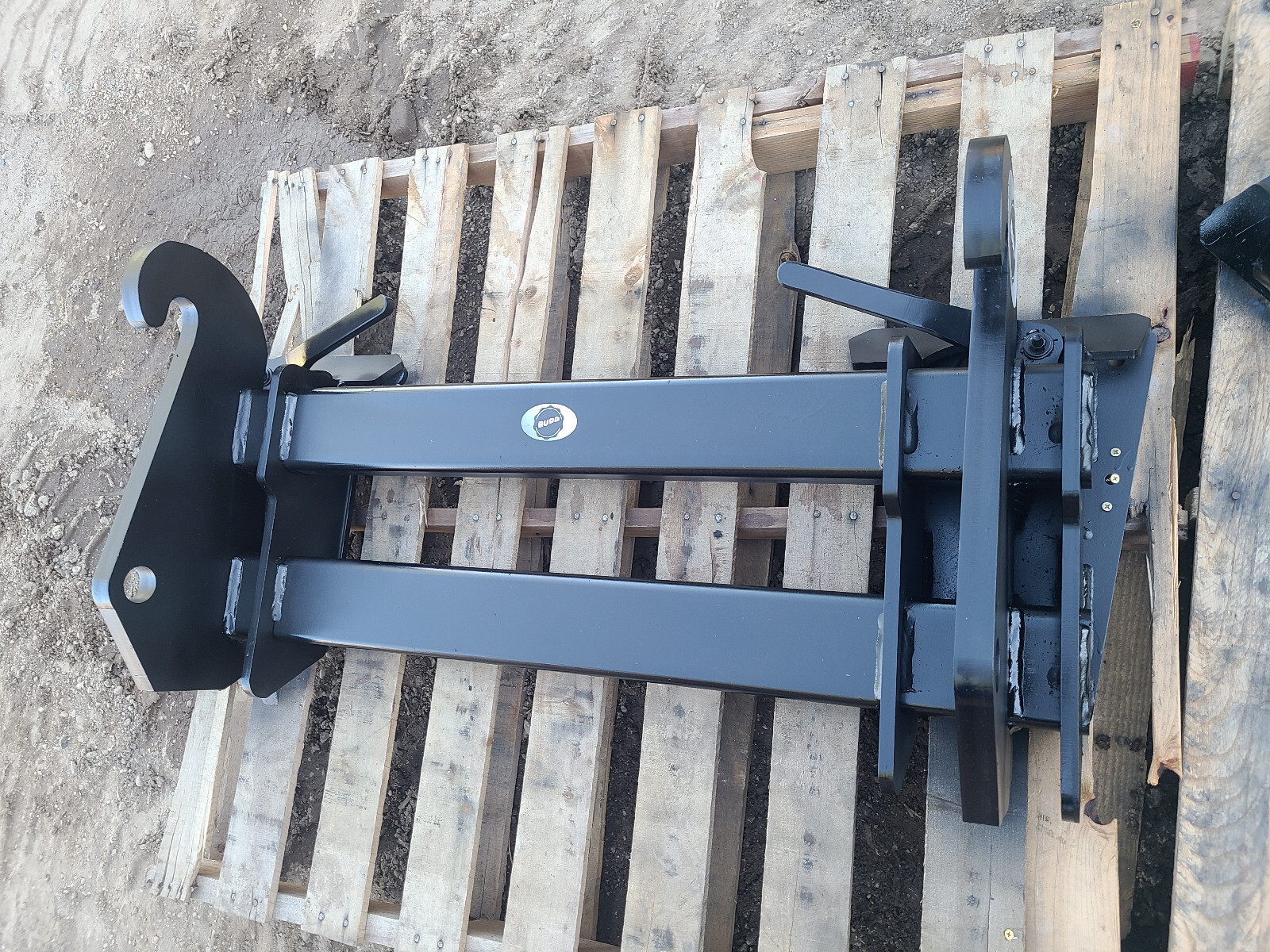 BUDD CAT 906 907 908M Compact Wheel Loader Skid Steer adapter mount ...