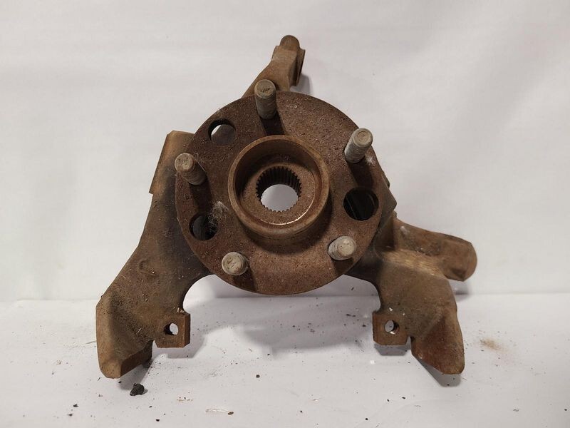 1995 - 2005 Chevrolet Chevy Cavalier Right Passenger Spindle Knuckle ...