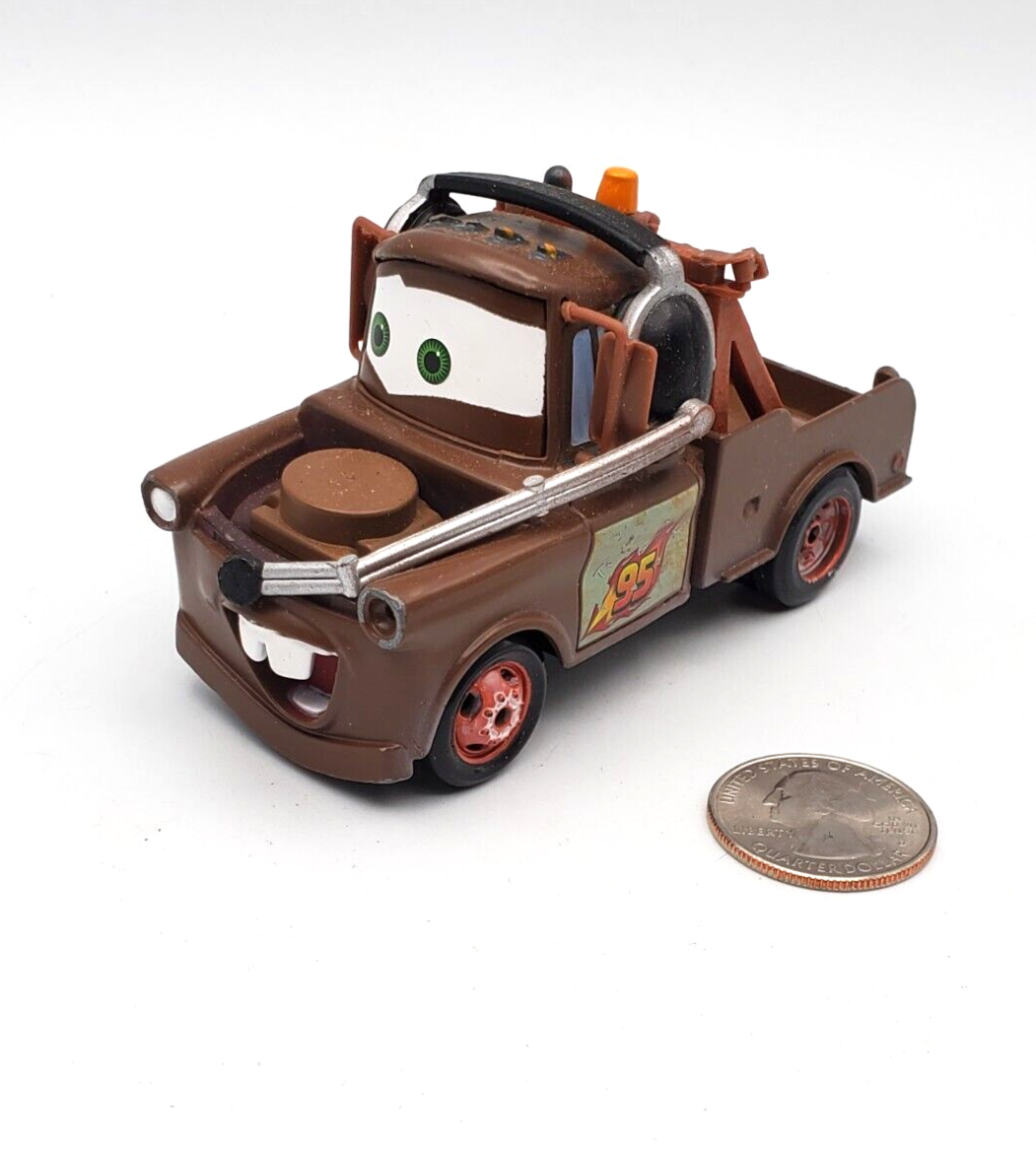 Disney Pixar Cars - Race Team 95 Mater w Headset - Diecast Metal 1:43 ...