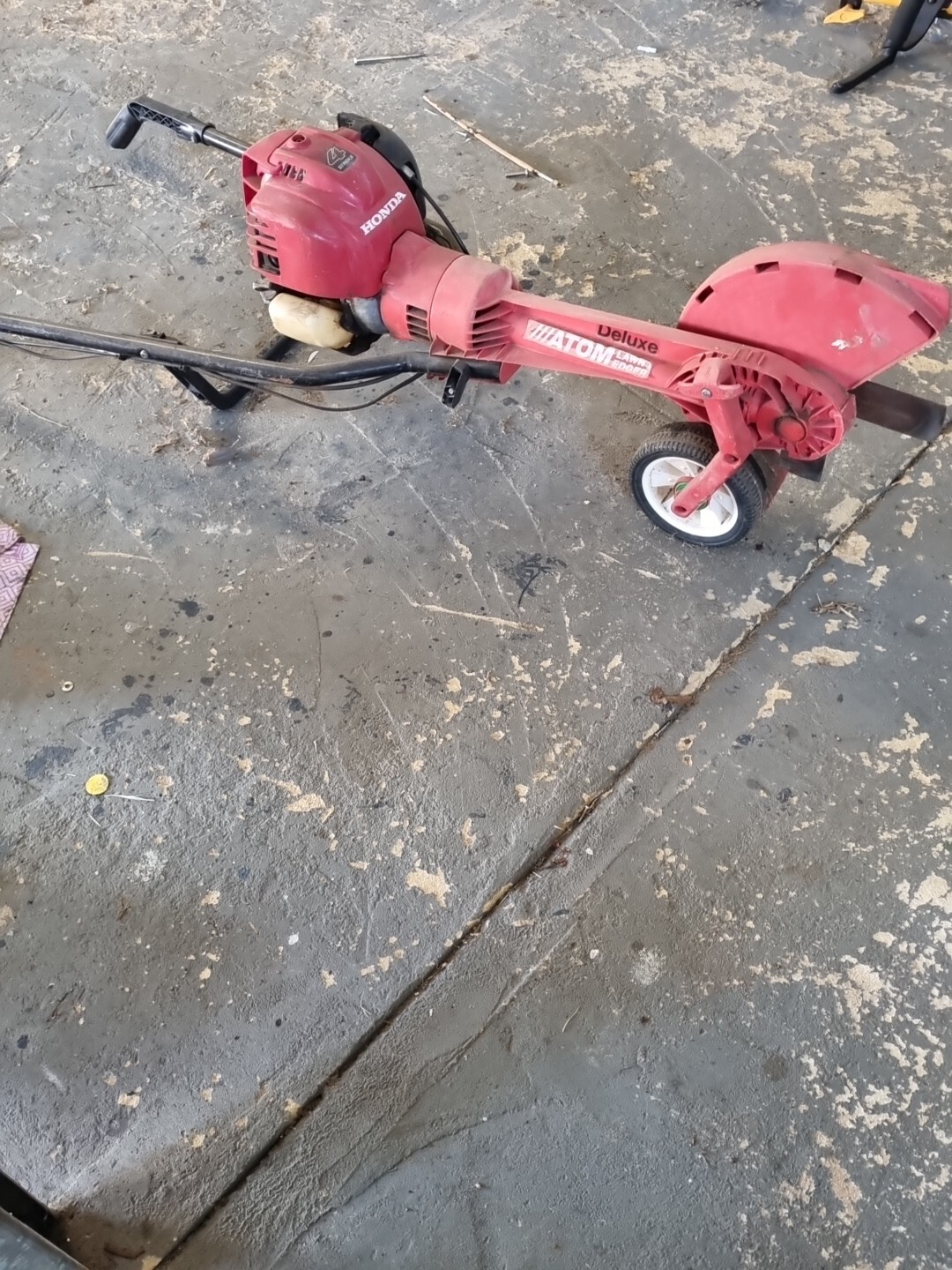 Honda Professional Atom 560 4-Stroke Lawn Edger Honda GX35 Engine (Pre ...
