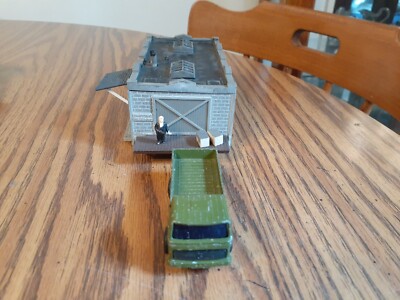 HO scale Warehouse Shipping & Receiving Building w/truck assembled | eBay