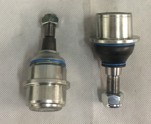 Range Rover P38 Steering Knuckle Upper & Lower Ball Joints - FTC3570 ...