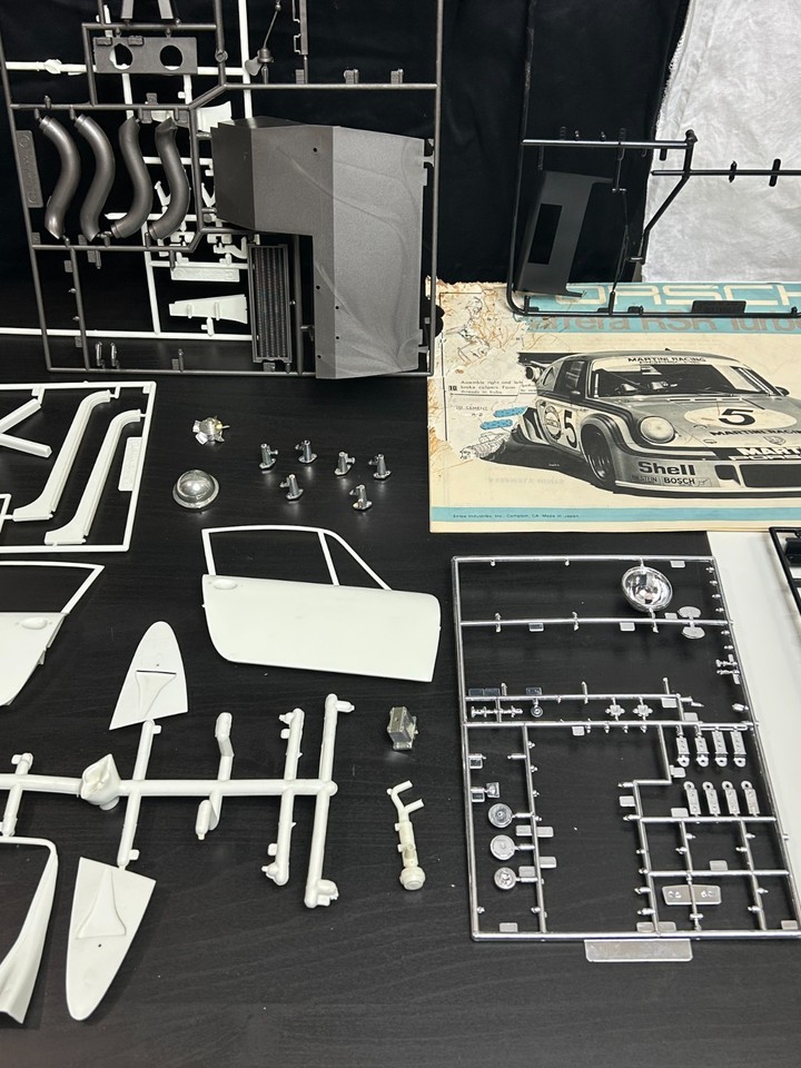Entex 1/8 Scale Martini Porsche Carrera RSR Rurbo 935 Partial Model ...