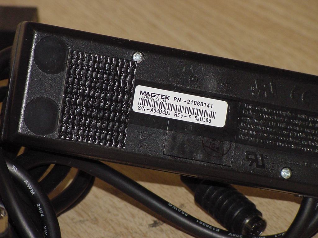 Magtek Card Swipe Reader 21080141 with PS/2 & 6 Pin Mini-DIN Connectors ...