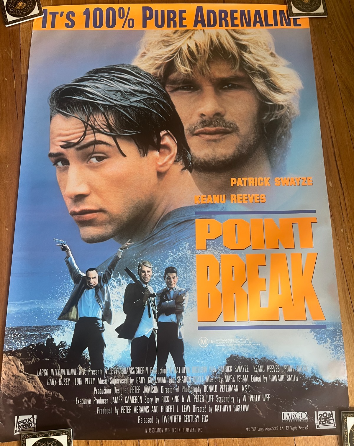 POINT BREAK original ONE SHEET- KEANU REEVES-PATRICK SWAYZE-SURFING | eBay