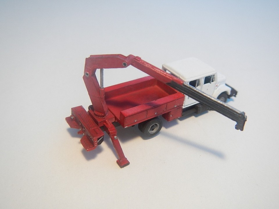 N Scale Crew Cab Maintenance of Way Truck Model Kit by Showcase ...