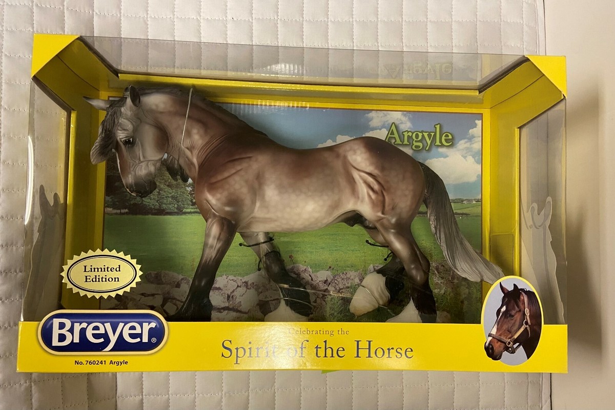 Breyer Argyle