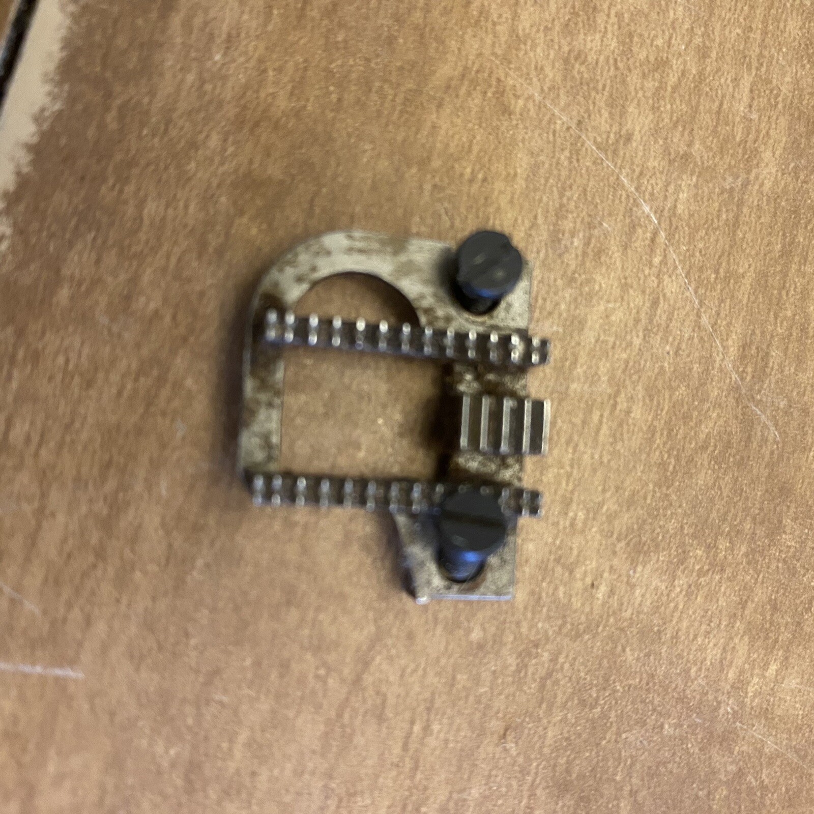 Singer 834 Sewing Machine Replacement OEM Part Feed Dog | eBay