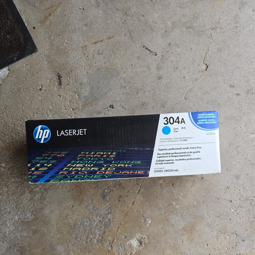 HP 304A (CC532A) Yellow Toner Cartridge-New | eBay