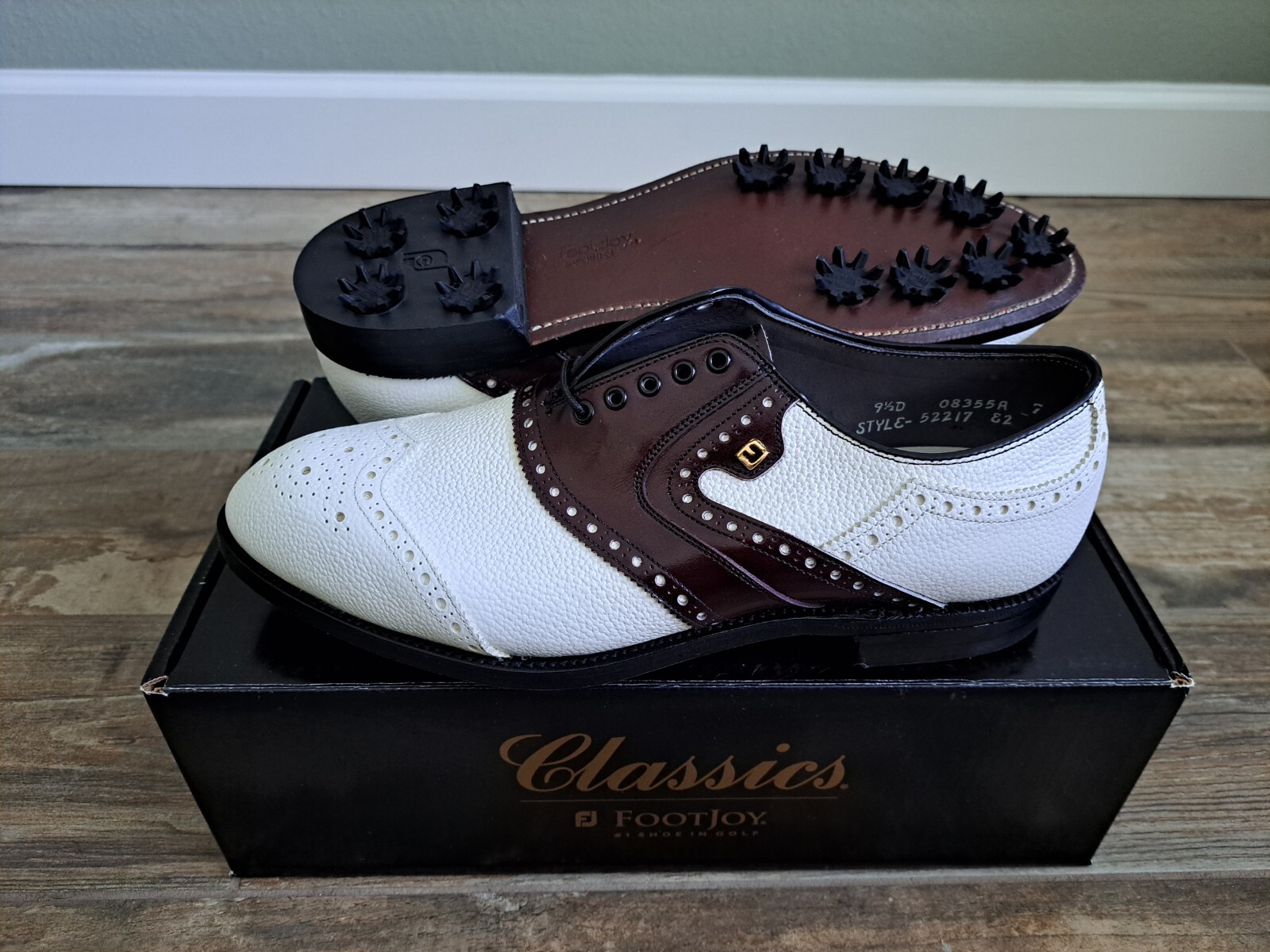 NEW Vintage Footjoy Classics Lites Mens Golf Shoes 52217 WH/BURG 9.5D ...