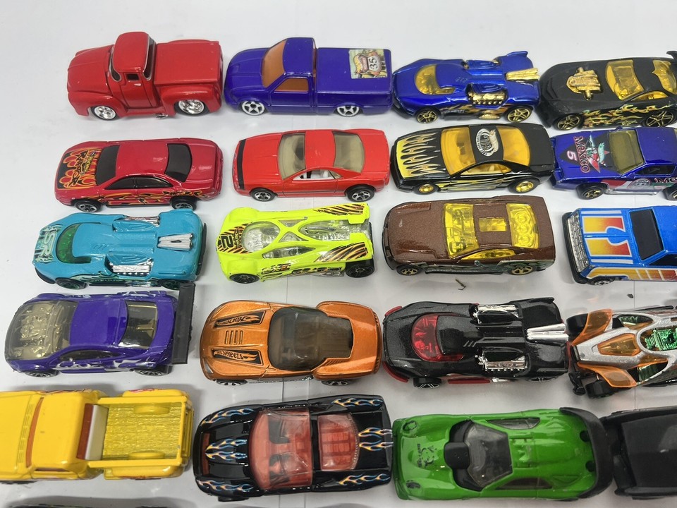 LOT OF 62 HOT WHEELS,MATCHBOX, DISNEY CARS | eBay